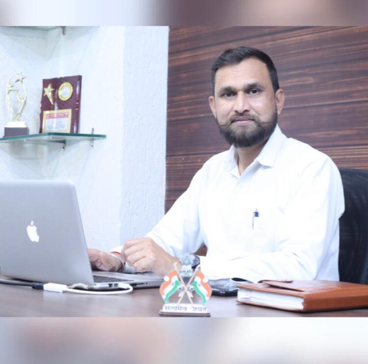 Deenu Kewat – vc.digitalcard